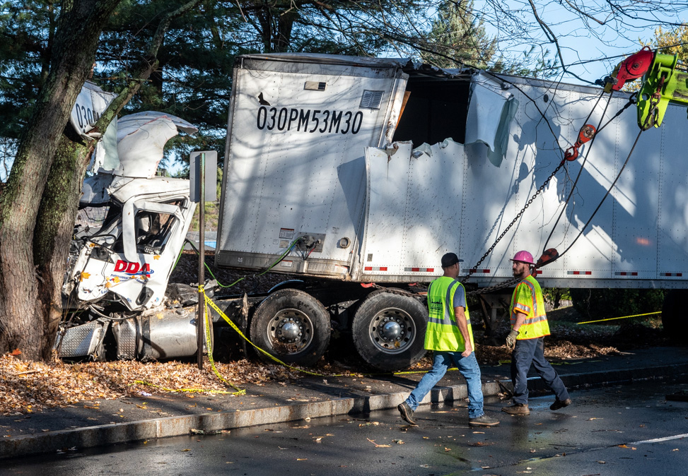 Merrimack woman killed in tractor-trailer crash early Monday morning ...